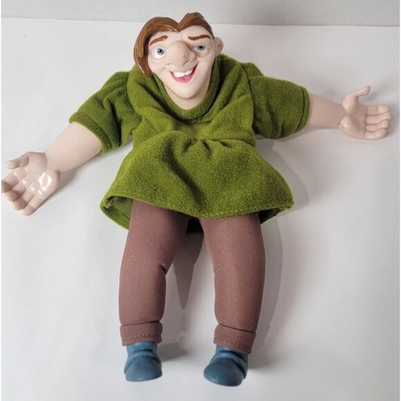 Disney | Toys | Vintage Disney Hunchback Of Notre Dame Quasimodo Plush ...